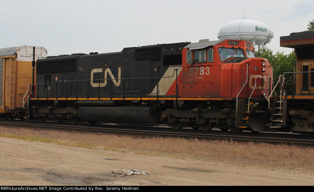 CN 5783 (1)